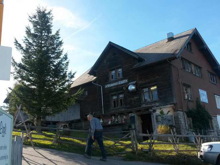 Bergrestaurant Eggli: Wanderungen und Rundwege | komoot