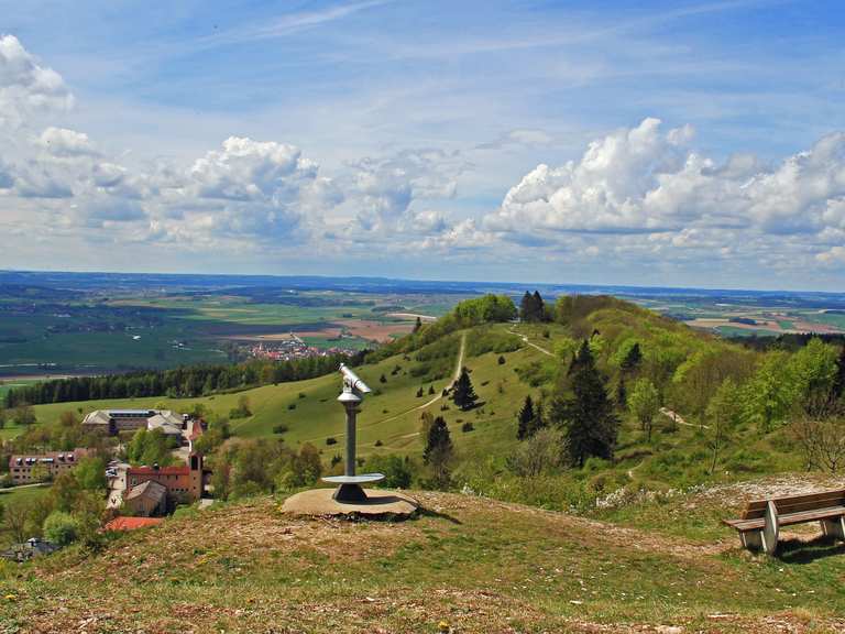 Wundervolle Aussicht – Hesselberg Runde von Gerolfingen | Wanderung ...
