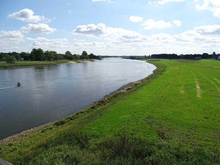 Elbe-Eisenbahnbrücke Barby : Radtouren und Radwege | komoot