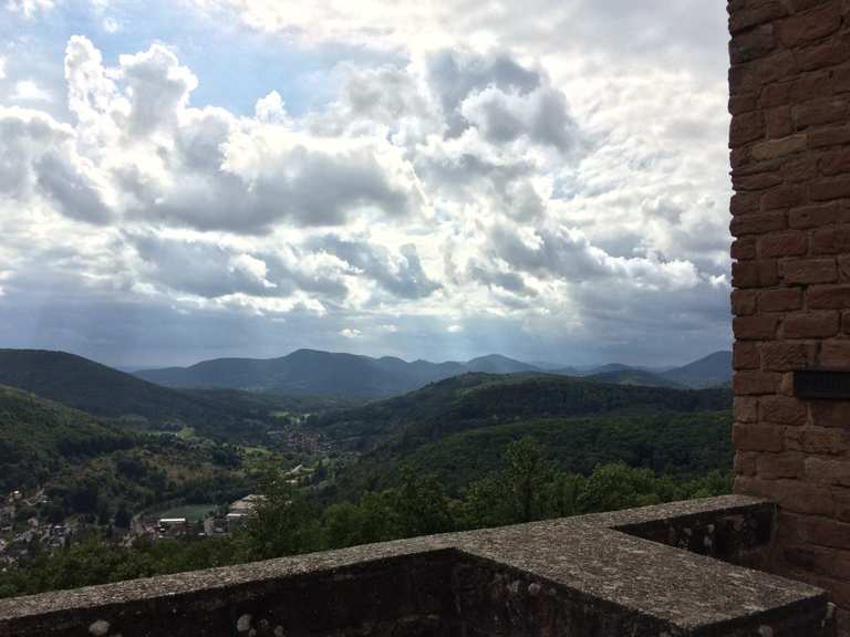 Burgruine Ramburg: Wanderungen und Rundwege | komoot