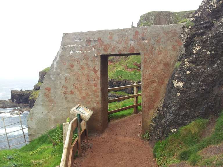 Giant's Causeway Visitor Centre to The Organ via Aird's Snout ...