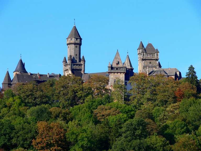 Braunfels Castle Routes for Walking and Hiking | Komoot