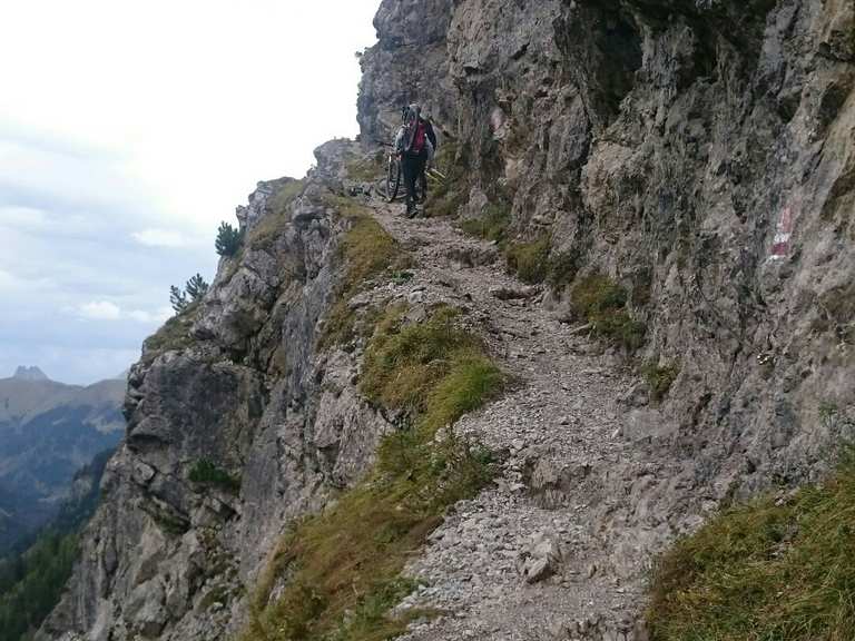 Schrofenpass Radtragepassage: Mountainbike-Touren | komoot