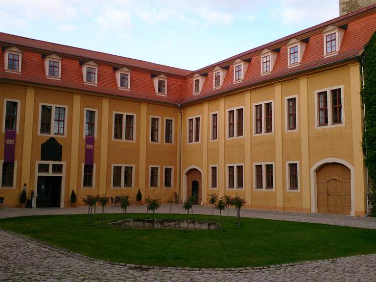 Schloss Ettersburg: Wanderungen und Rundwege | komoot