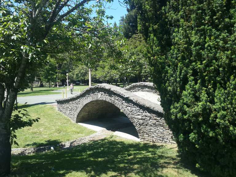 Juilliard Park, Santa Rosa 🌳 Routes for Walking and Hiking | Komoot