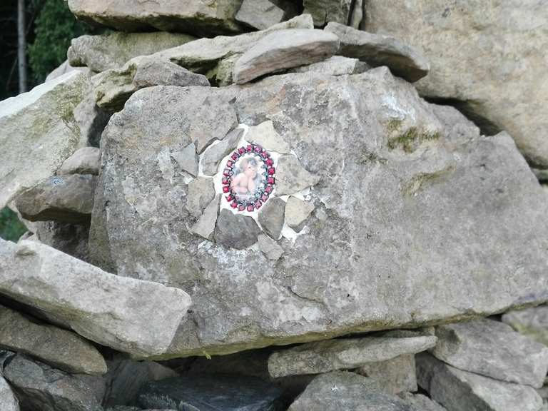 Der steinerne Turm am Ostenberg: Wanderungen und Rundwege | komoot