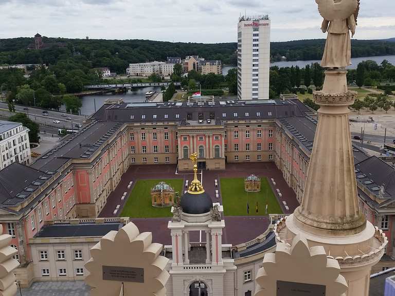 Landtag Brandenburg im Stadtschloss Potsdam : Radtouren und Radwege ...