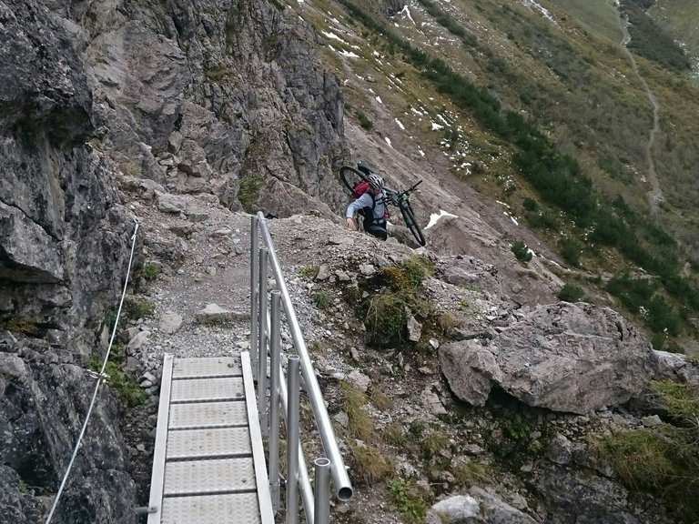 Hinauf zum Schrofenpass: Mountainbike-Touren | komoot