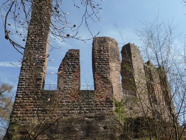 Burgruine Ramburg: Wanderungen und Rundwege | komoot