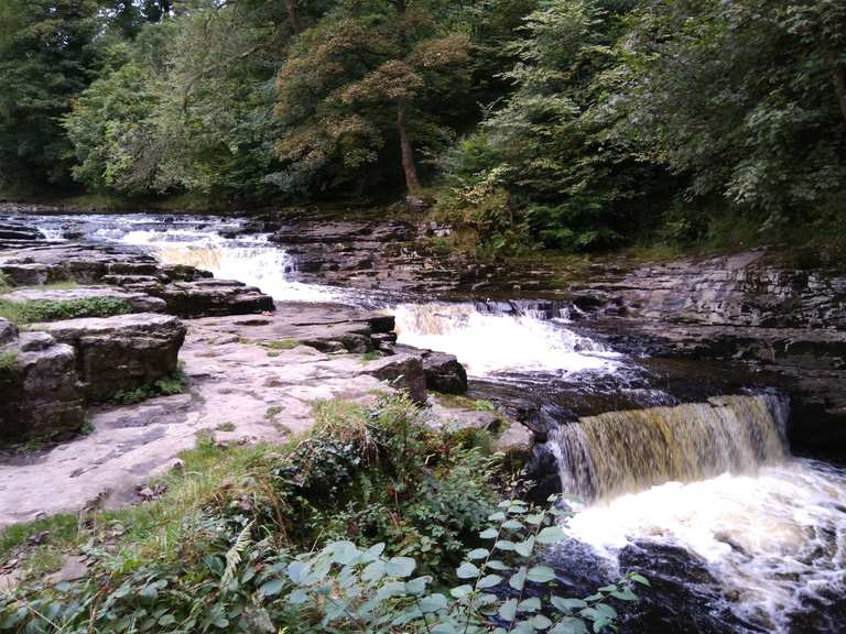 Stainforth Force Routes for Walking and Hiking | Komoot