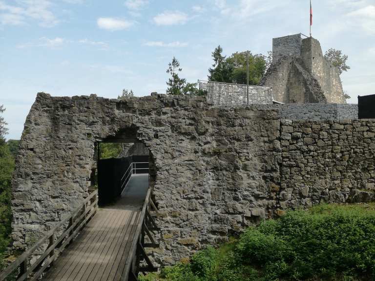 Burgruine Neu-Schellenberg - Liechtenstein, undefined | Hiking Tips ...