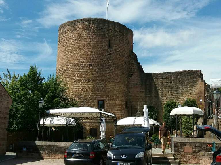 Burg Neuleiningen mit Museum im Burgturm Routes for Walking and Hiking ...