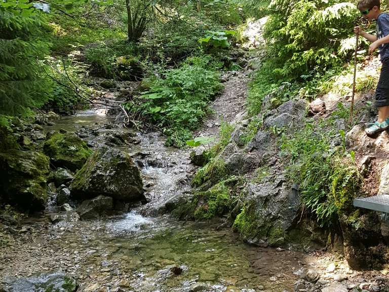 GERAVY UND Dedinky – Steig Rondje vanuit Dedinky | wandeling | Komoot