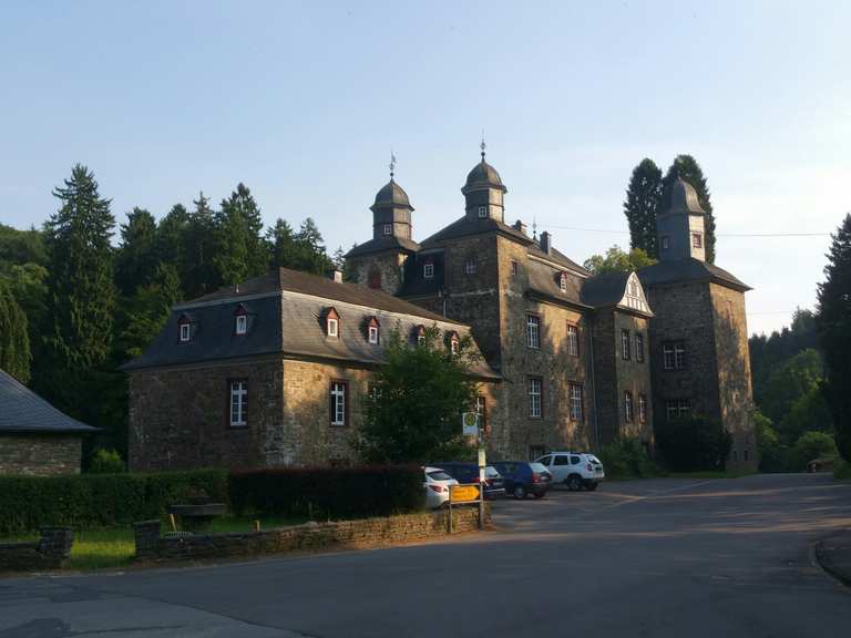 Schloss Gimborn Routes for Walking and Hiking | Komoot