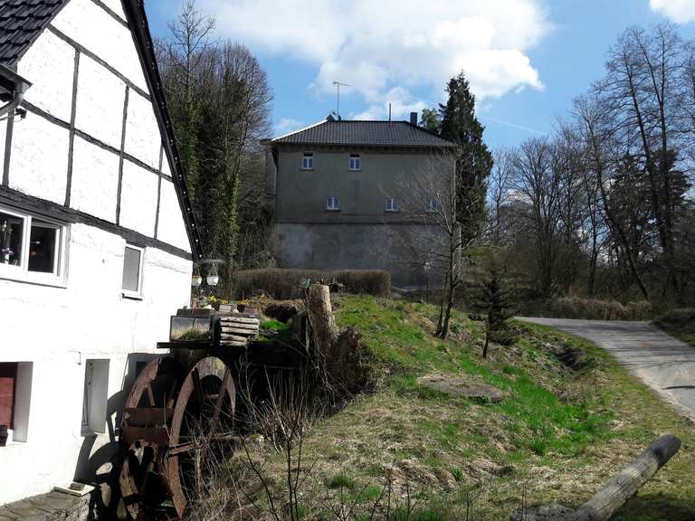 Ehemalige Mühle und Gaststätte Odenthal: Wanderungen und Rundwege | komoot