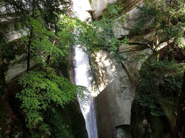 Cascade d'Angon - Itinéraires de rando et marche | Komoot