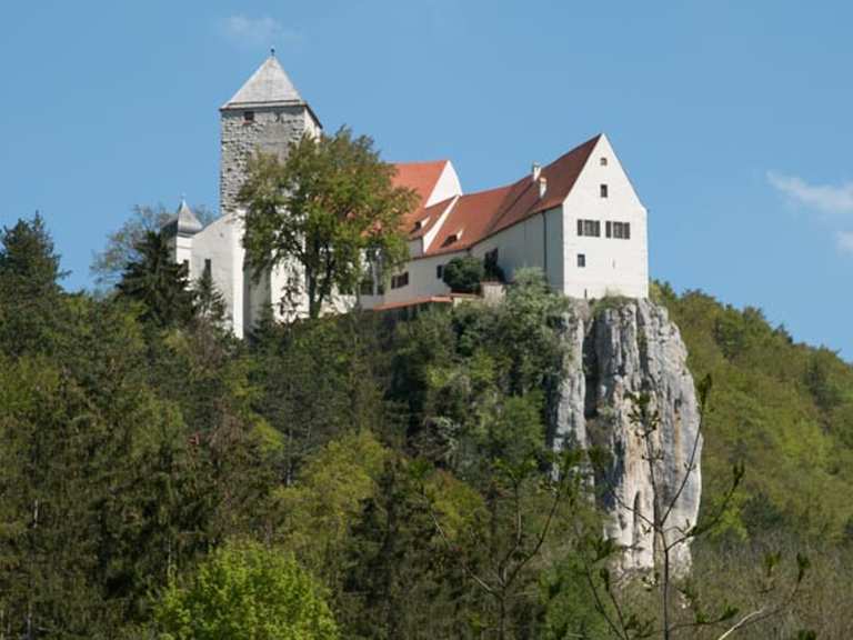 Blick auf Schloss Prunn - Itinéraires vélo et carte | Komoot