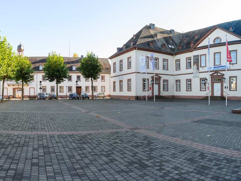 Schloss Simmern Road Cycle Routes and Map | Komoot