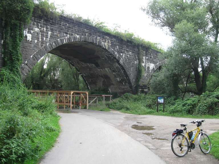Ruine Hindenburg Brücke - Cycle Routes and Map | Komoot