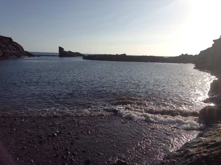 Playa El Pinque Routes for Walking and Hiking | Komoot