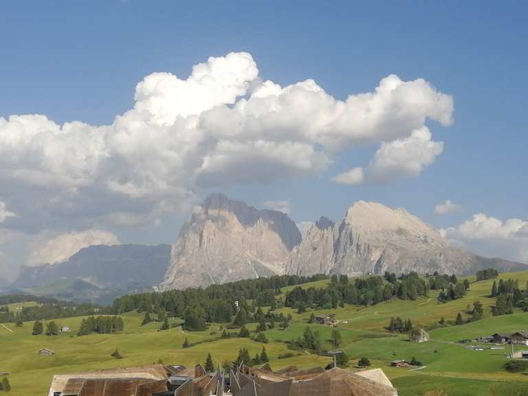 Seiser Alm Bahn Bergstation Routes for Walking and Hiking | Komoot