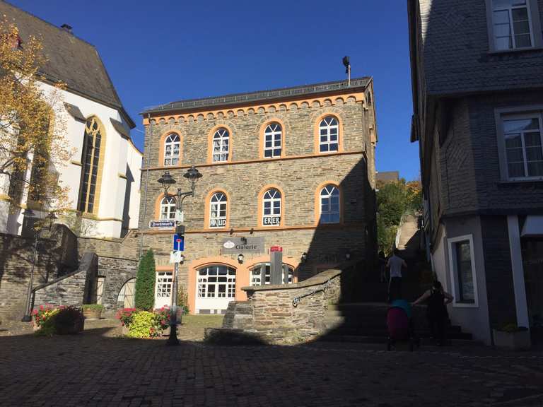 Schloss Simmern Road Cycle Routes and Map | Komoot