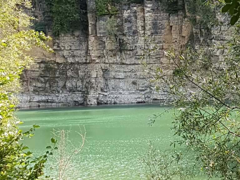 Beautifully along the water – Buchenbach valley loop from Burgstall ...