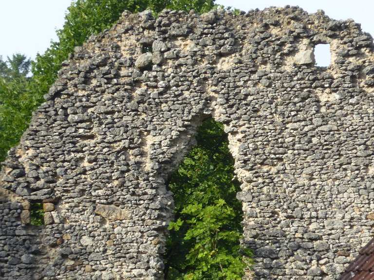 Burgruine Neidenstein: Wanderungen und Rundwege | komoot
