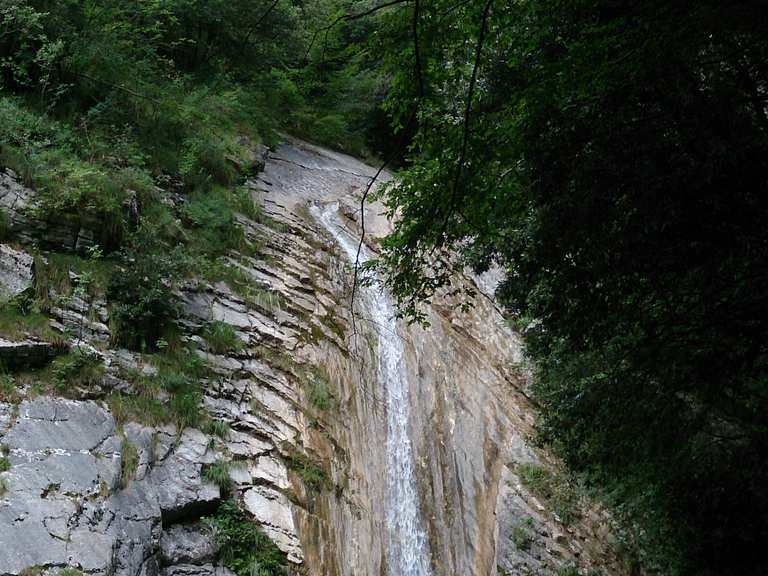 Cascata Piovere Routes for Walking and Hiking | Komoot