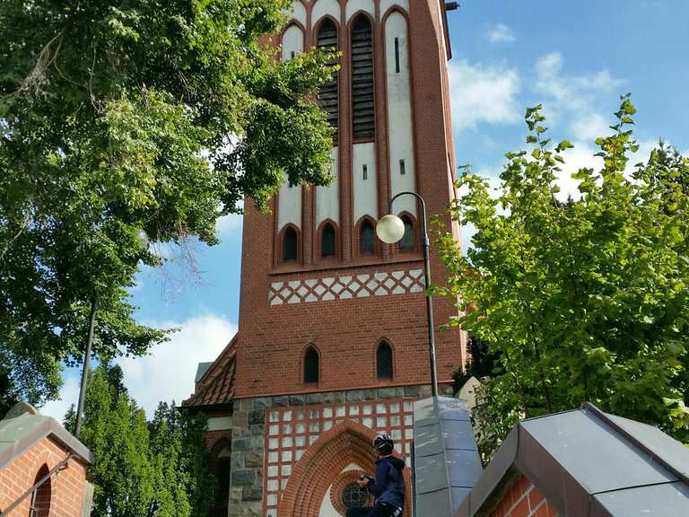Wieren, Alte Feldsteinkirche - Cycle Routes and Map | Komoot