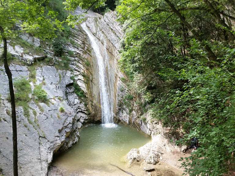 Cascata Piovere Routes for Walking and Hiking | Komoot