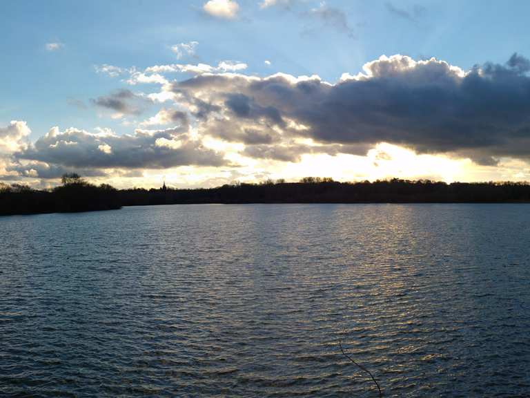 Daventry Country Park Reservoir Routes for Walking and Hiking | Komoot