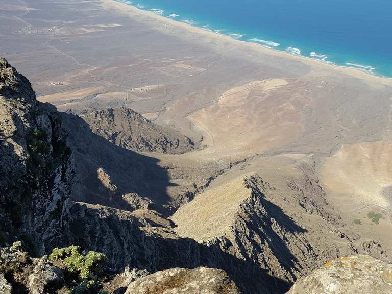 Pico de la Zarza Routes for Walking and Hiking | Komoot