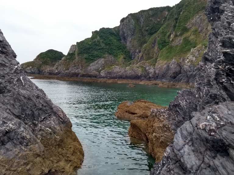 Polstreath Beach: Wanderungen und Rundwege | komoot