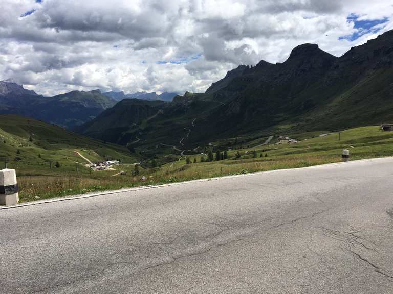 Campolongo Pass - Livinallongo Del Col Di Lana, Belluno | Road Biking ...