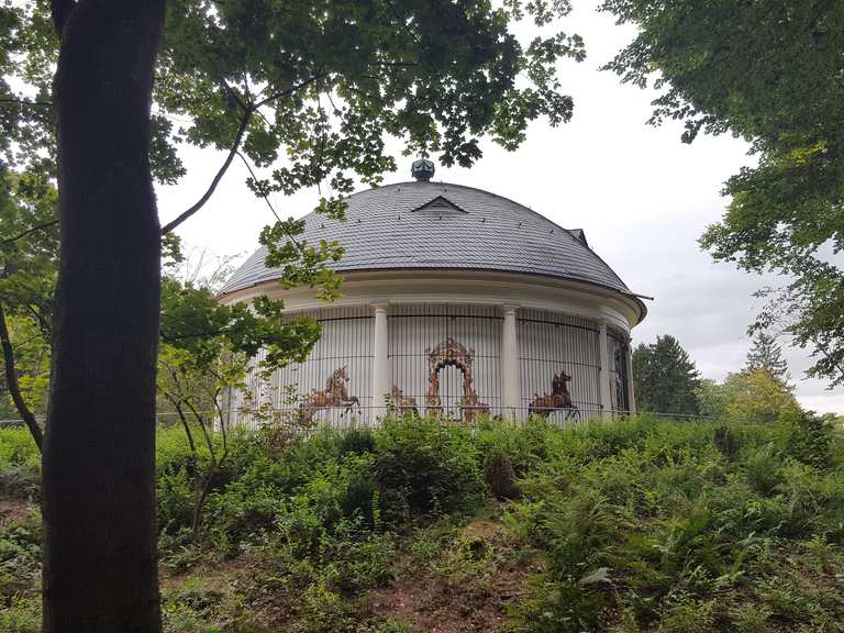 Historisches Karussell Hanau - Wilhelmsbad Routes for Walking and ...