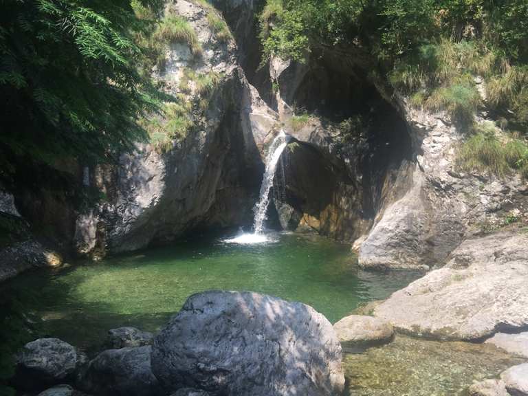 Begna Waterfall Routes for Walking and Hiking | Komoot