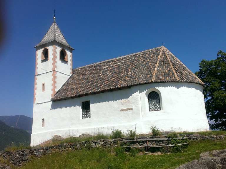 Chiesa di Sant'Ippolito: Wanderungen und Rundwege | komoot