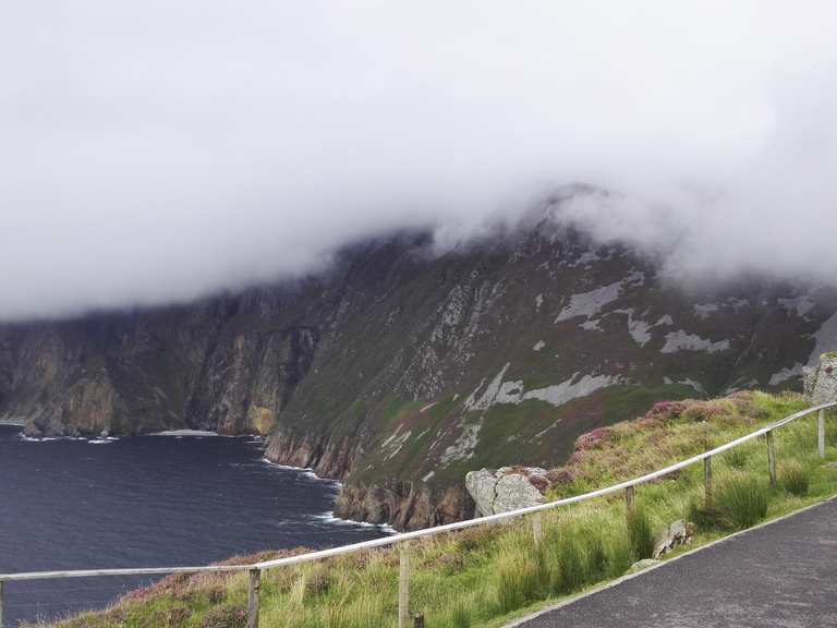 Sliabh Liag/Slieve League viewing platform Routes for Walking and ...