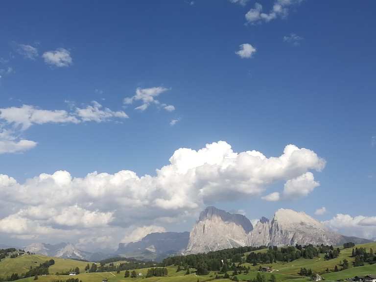 Seiser Alm Bahn Bergstation: Wanderungen und Rundwege | komoot