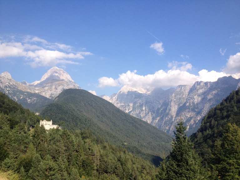 Passo del Predil Road Cycle Routes and Map | Komoot