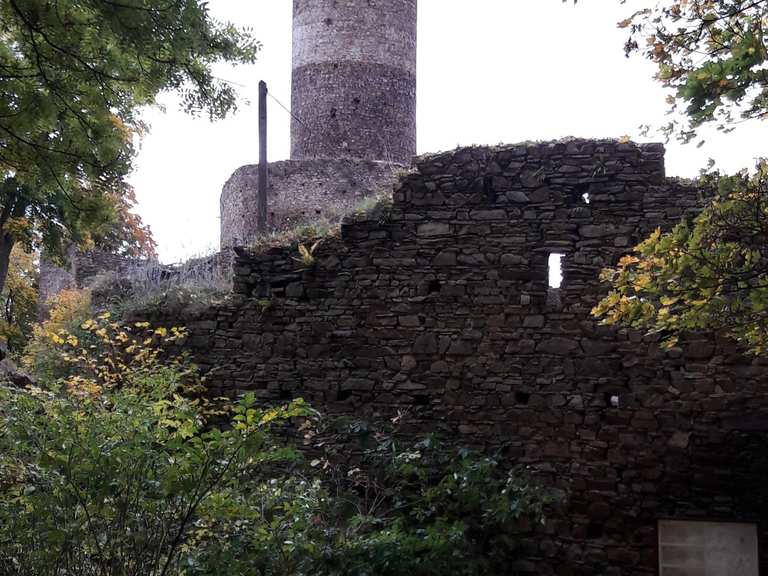 Burg Hassenstein (Hasištejn) Routes for Walking and Hiking | Komoot