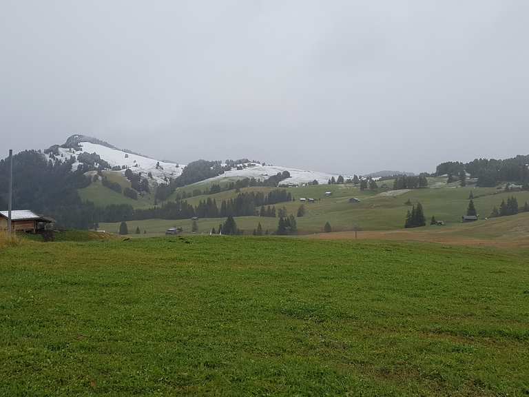 Bergstation der Seiser Alm Bahn: Wanderungen und Rundwege | komoot