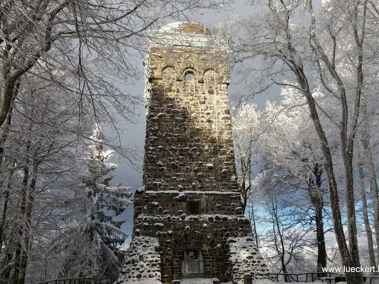 Bismarckturm auf dem Taufstein: Wanderungen und Rundwege | komoot