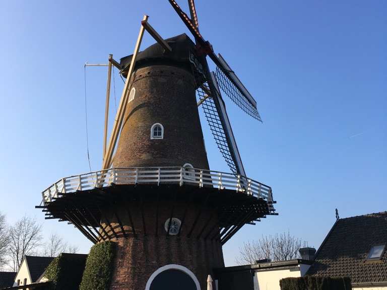 Emma Molen in Nieuwkuijk wandelroutes en hikes | Komoot