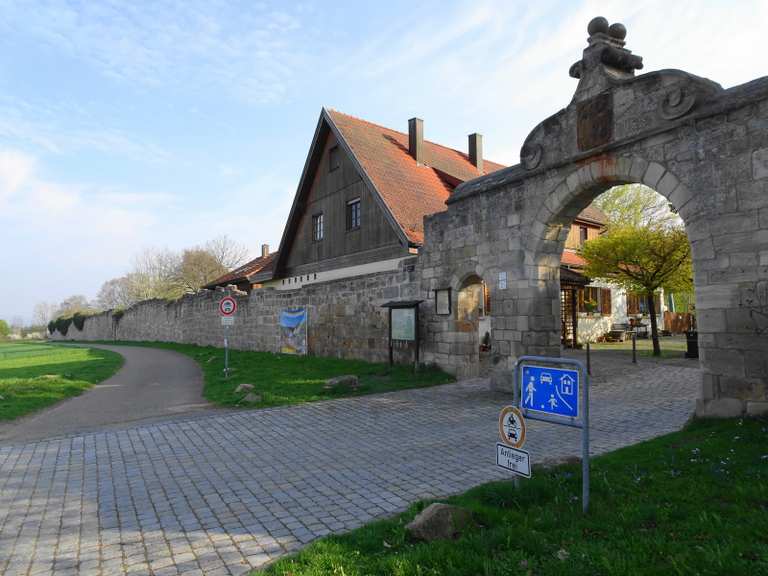 Kloster Adelberg und Ulrichskapelle : Radtouren und Radwege | komoot