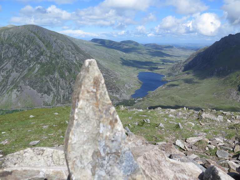 Y Garn Routes for Walking and Hiking | Komoot
