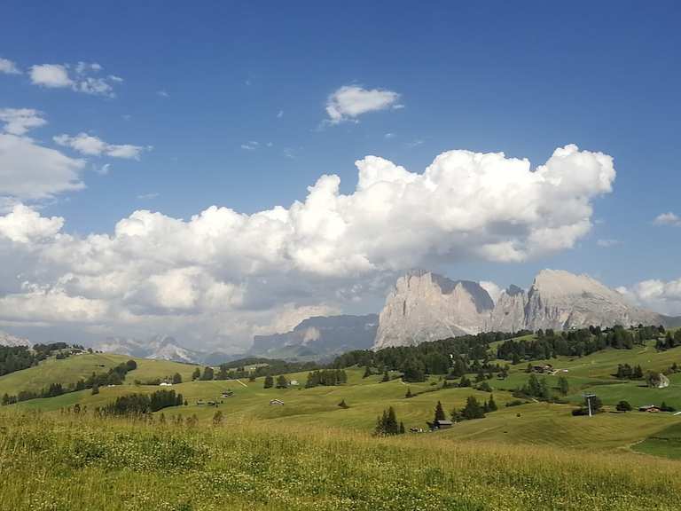 Seiser Alm Bahn Bergstation: Wanderungen und Rundwege | komoot