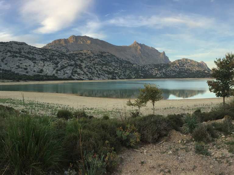 Embalse de Cúber - Itinéraires de rando et marche | Komoot