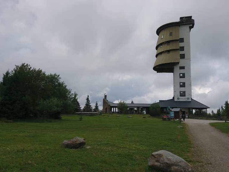 Aussichtsturm Poledník: Wanderungen und Rundwege | komoot